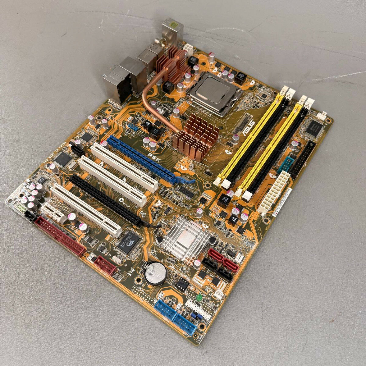 Материнская плата LGA 775 ASUS P5K DDR2
