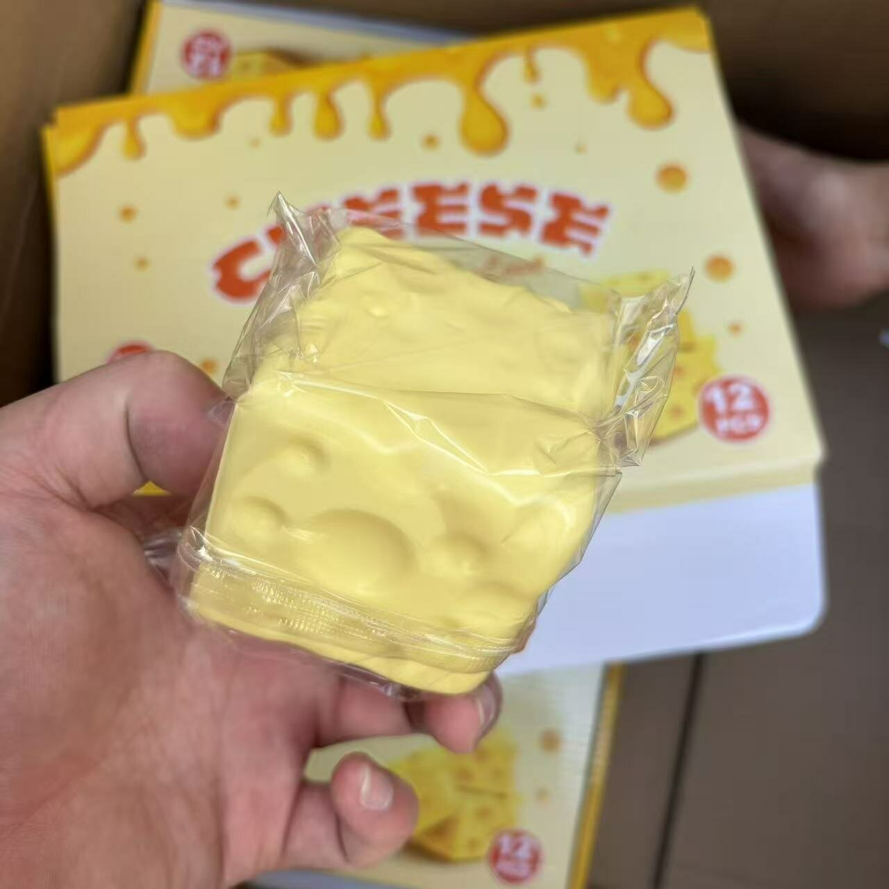 Игрушка "Butter Stick", антистресс, медленно восстанавливающая свою форму, желтая