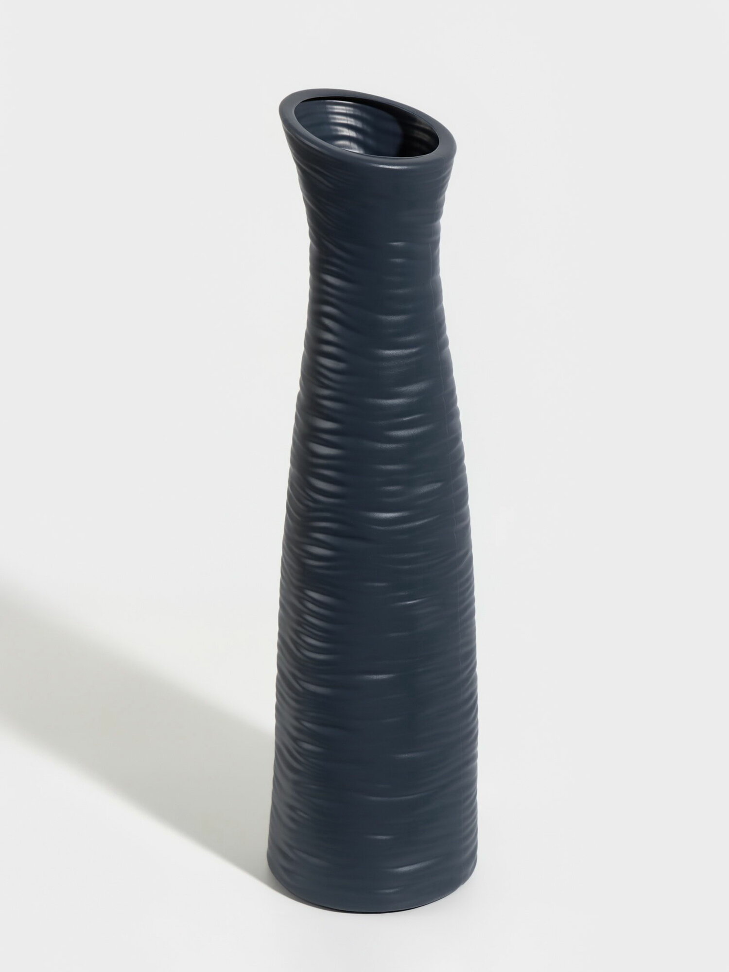 Ваза напольная "Логанс", 57x12 см, пластик, серая, вид вазы: напольная