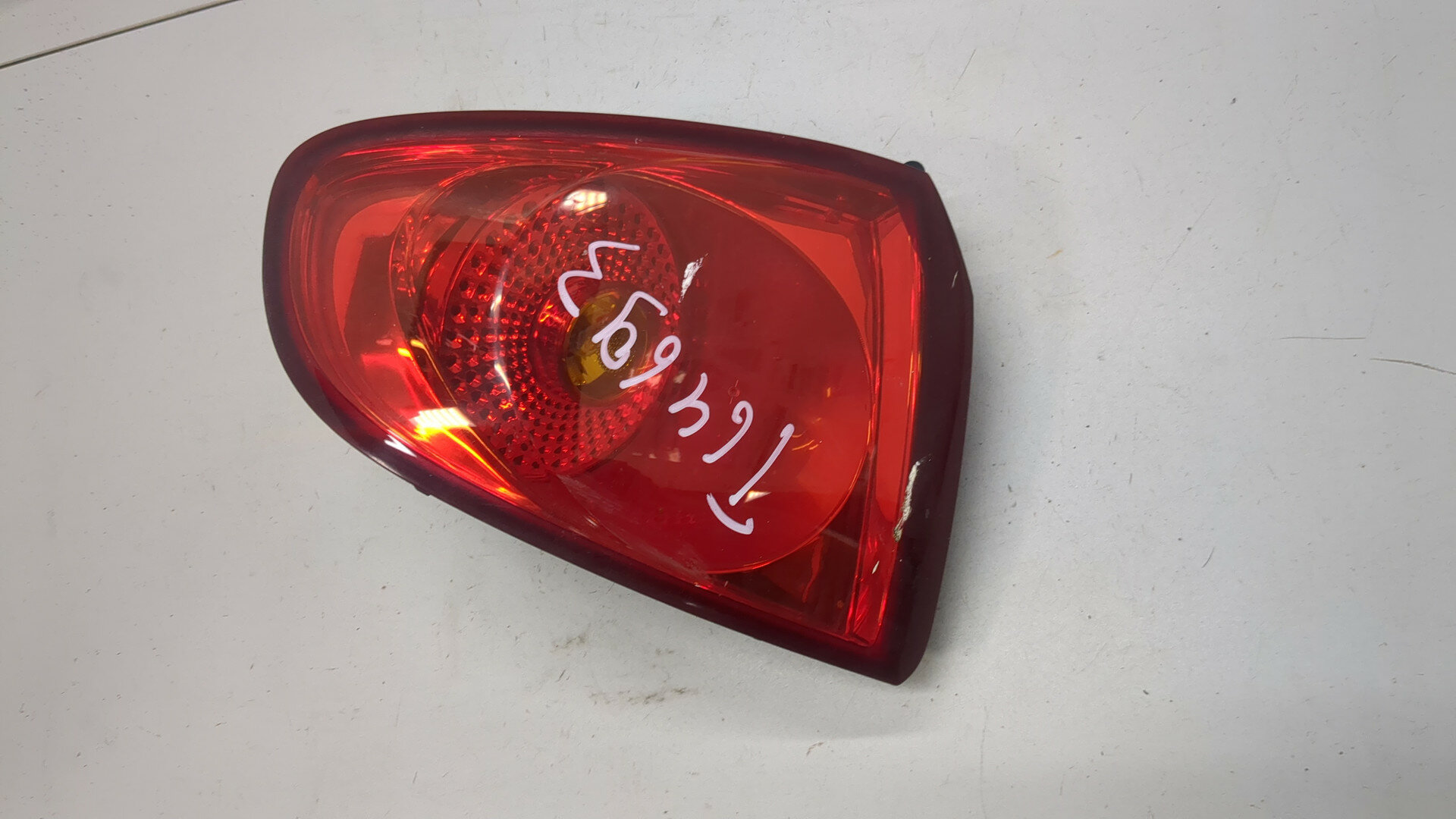Фонарь (задний) левый Seat Altea Б/У