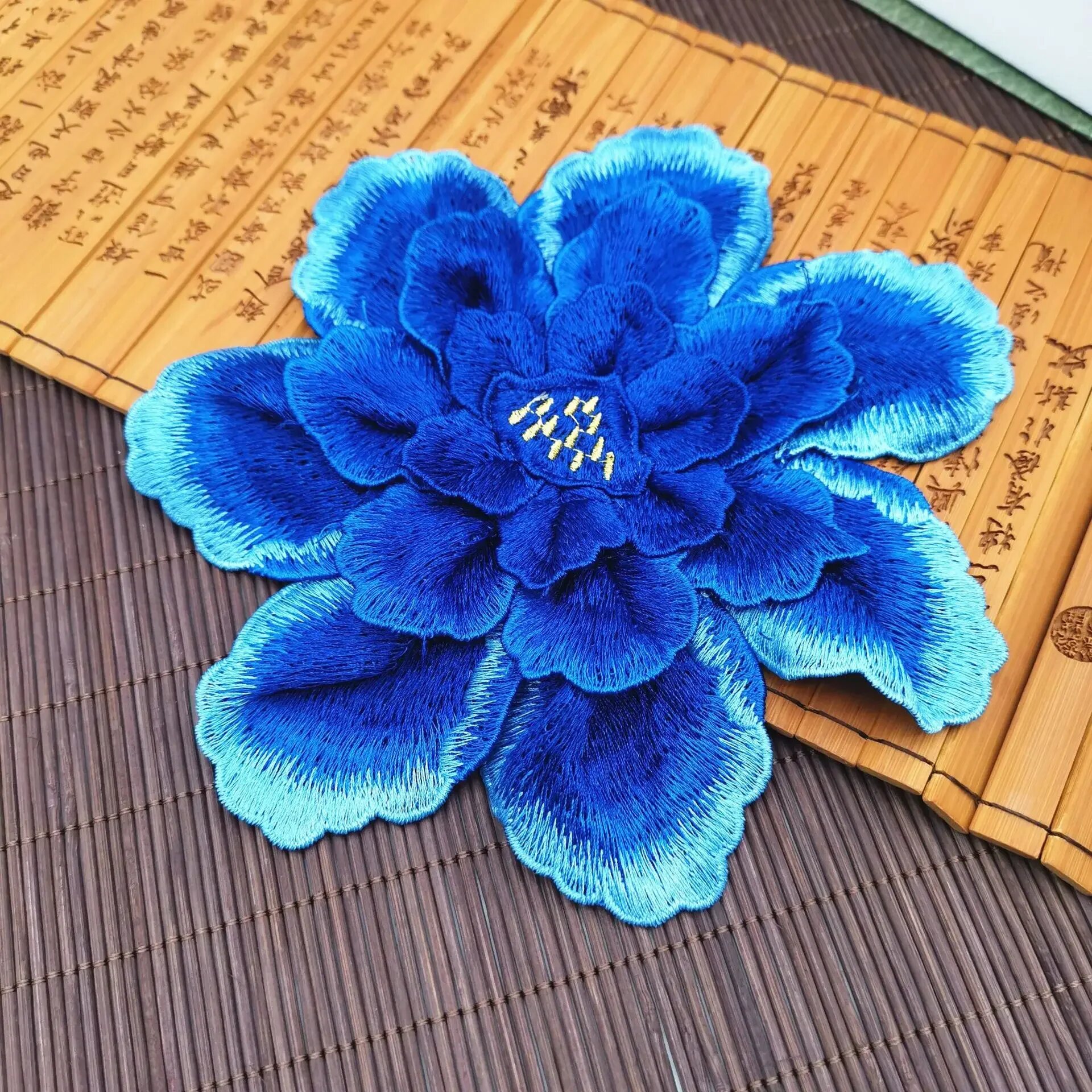 3D вышитая роза, аппликация для одежды, полиэстер Синий, blue