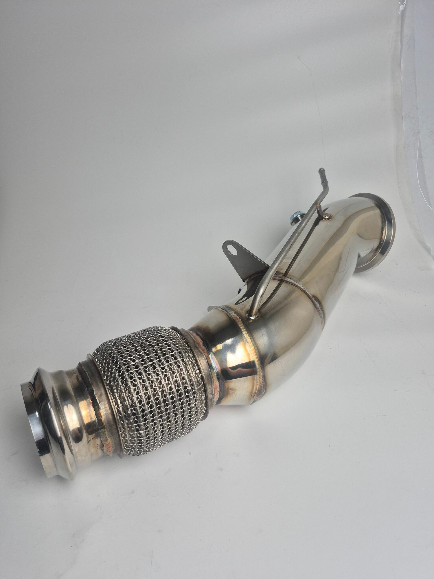 Даунпайп BMW B46 F20 F22 F30 F31 F32 F33 F36 G30 G11 G20 G29 Supra 2.0 OPF