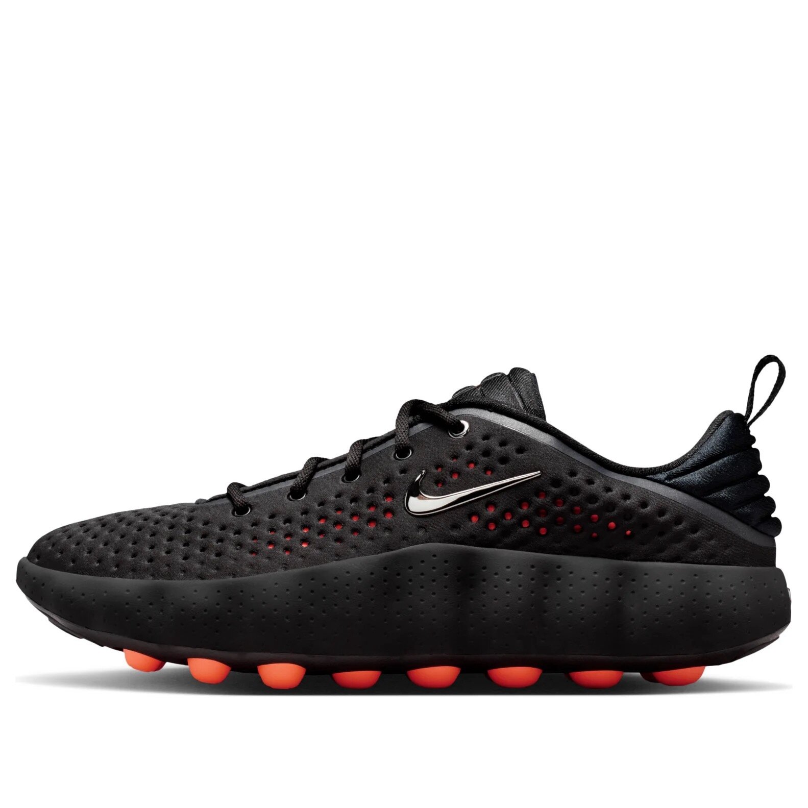 Кроссовки Nike Mind 002