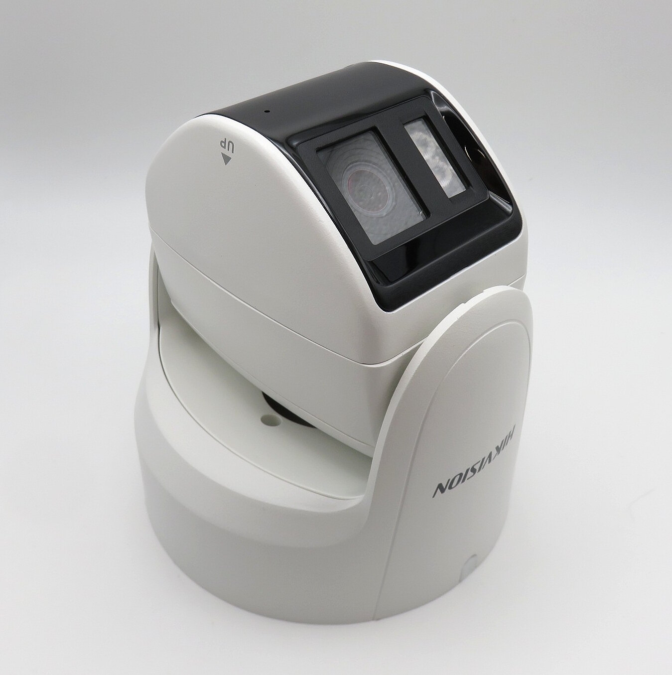 DS-2CD2347G2P-LSU/SL(C) (2.8) IP панорамная видеокамера 4Mp Hikvision, обзор 180 градусов