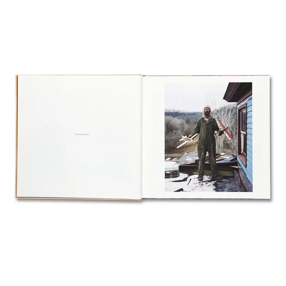 Alec Soth: Sleeping by the Mississippi
