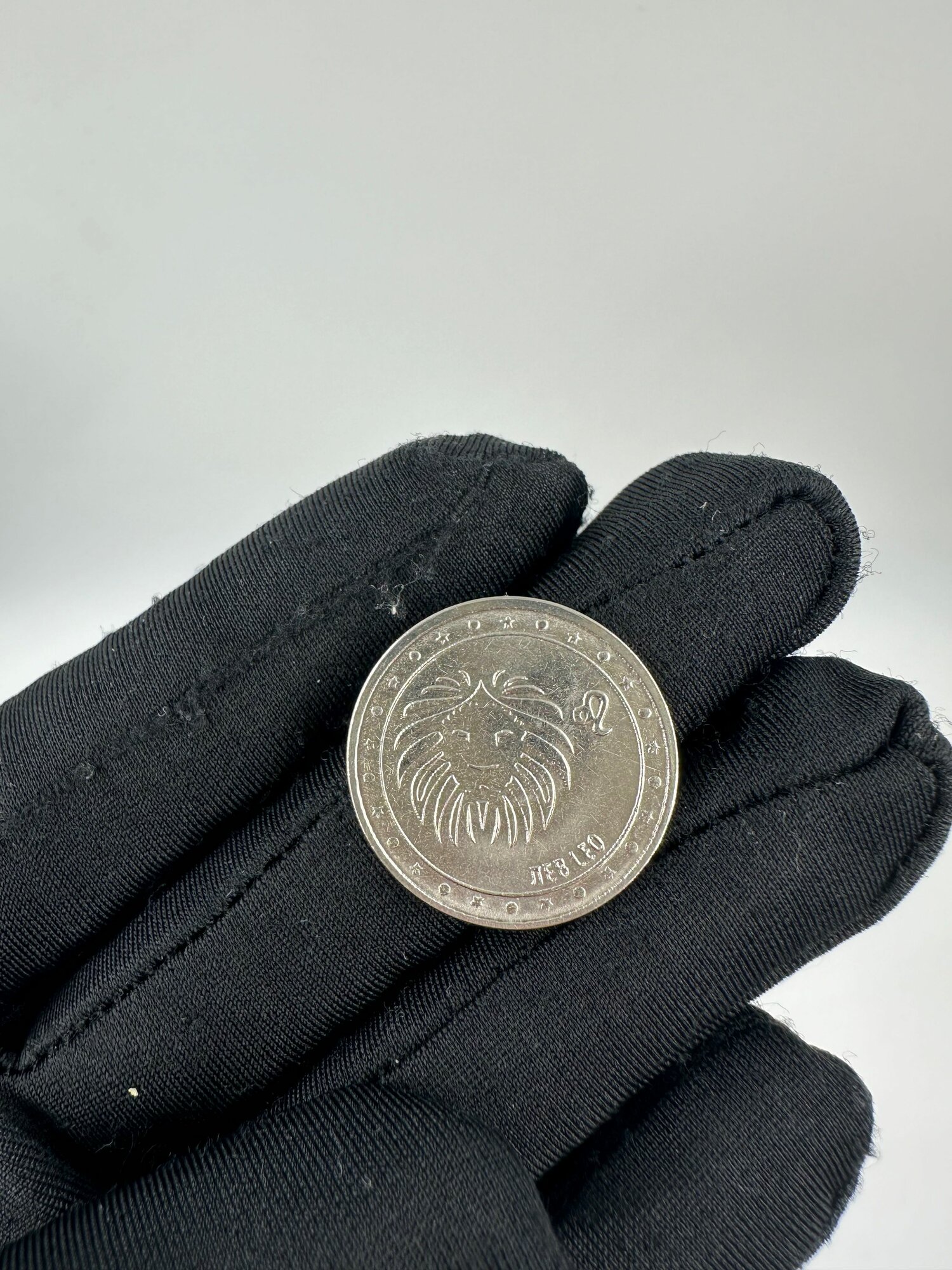 Монета Приднестровье 1 рубль 2016 год "Знаки зодиака - Лев"