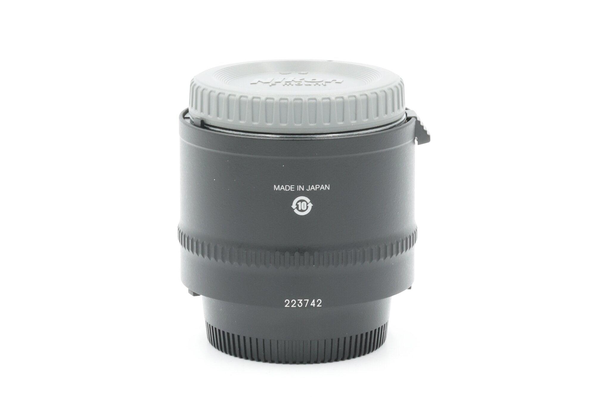 Телеконвертер Nikon AF-S TC-20E III Aspherical Teleconverter