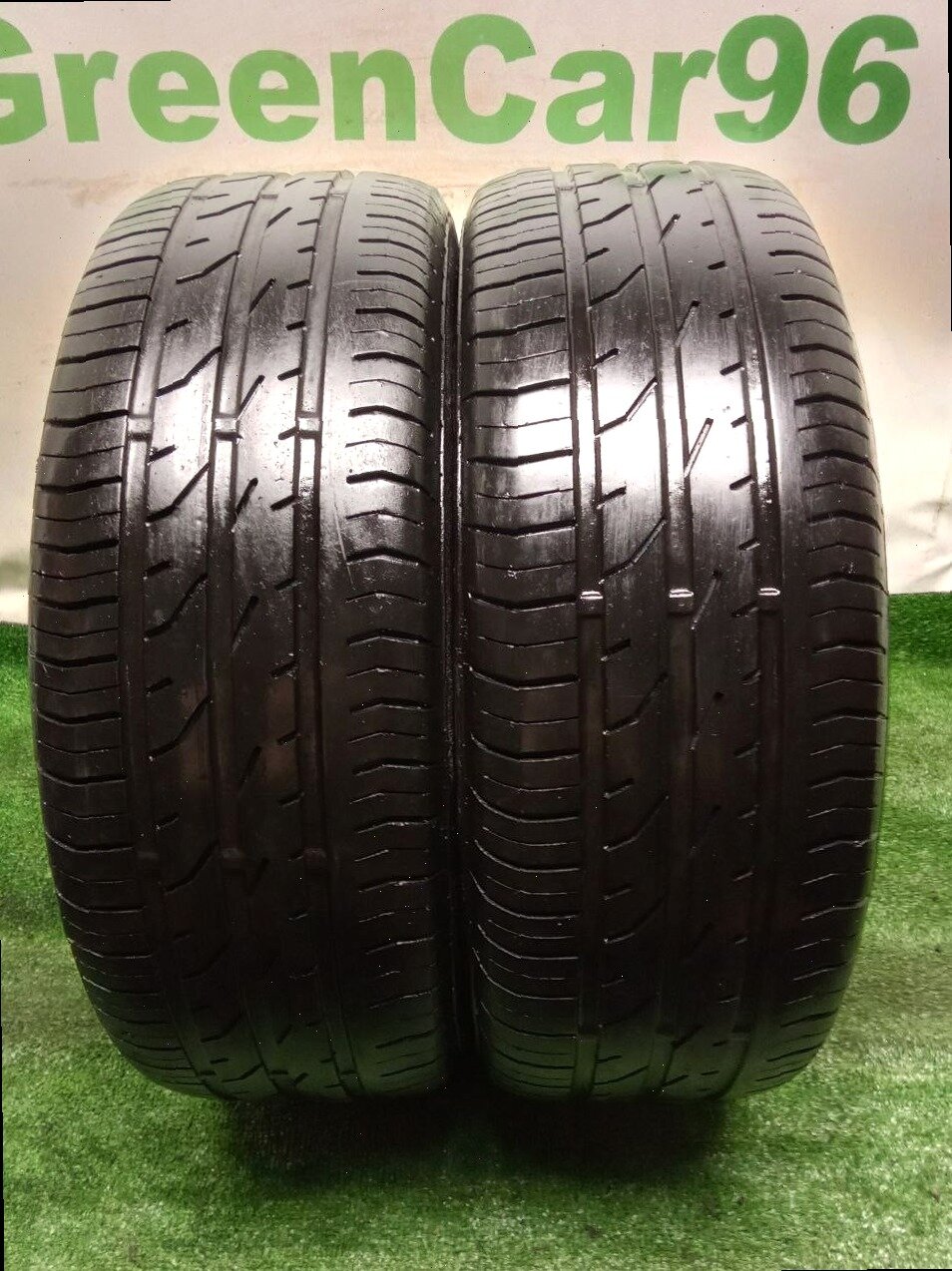 Комплект (2 шт) летних БУ шин Continental ContiPremiumContact 5 215/60 R17 50% износ UIX602655