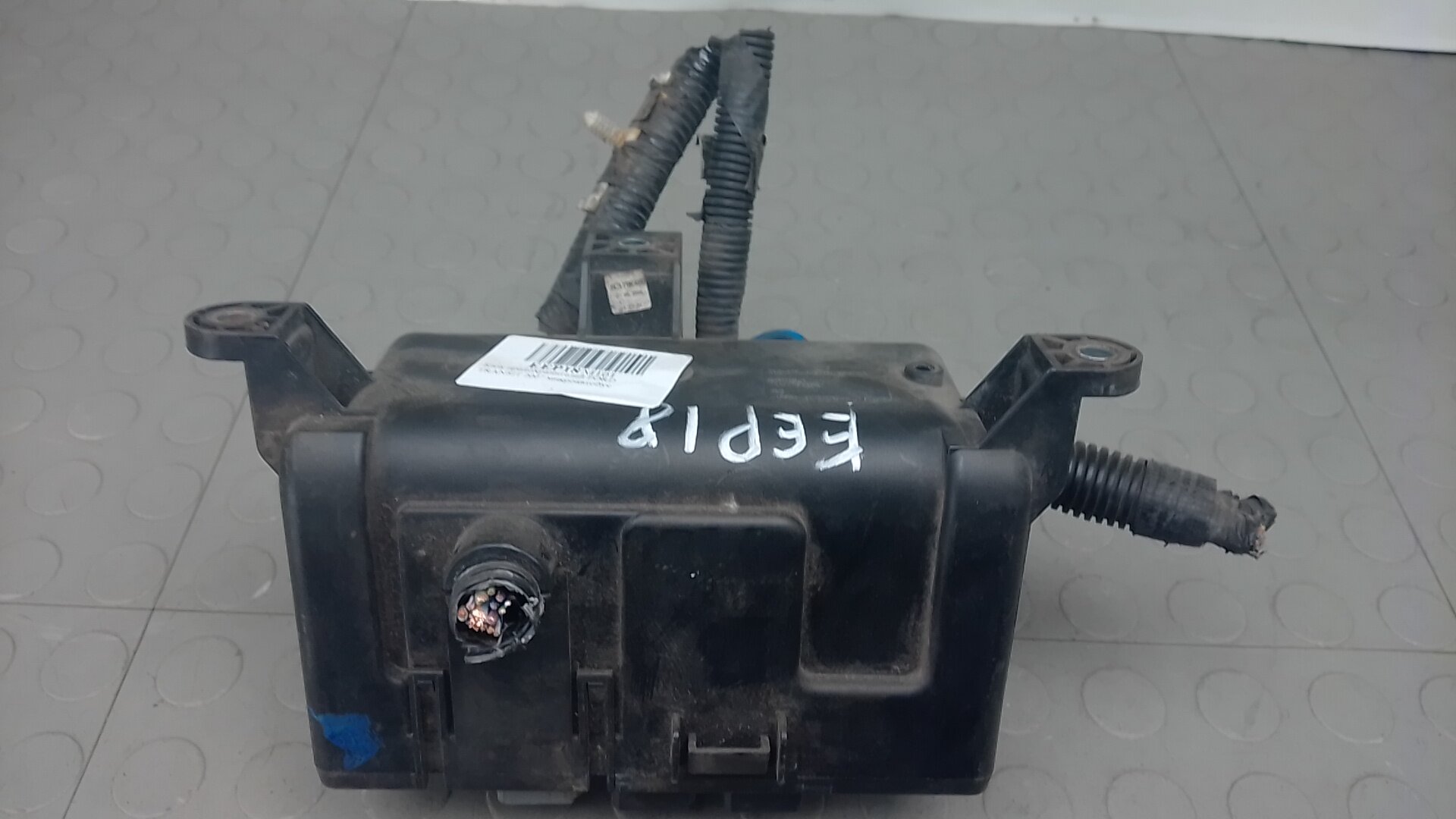 Блок предохранителей FORD TRANSIT 7, Номер 6c1t14a067aa — фото 1