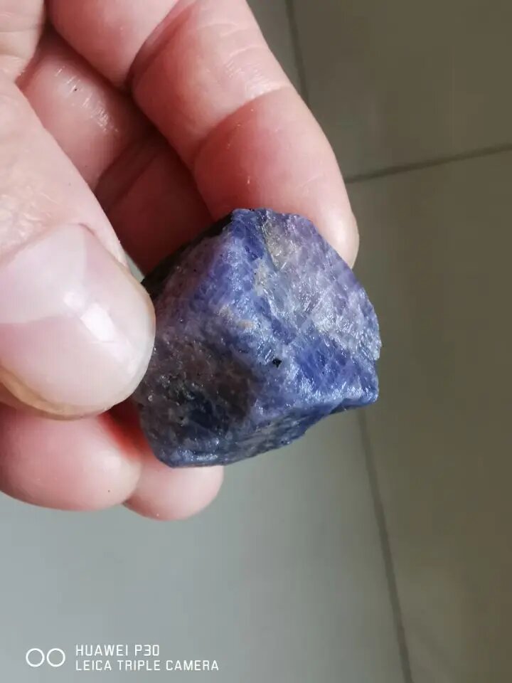 BASILOSAURUS Сапфир природный фиолетовый и синий Синий, 26.4g(24mm)
