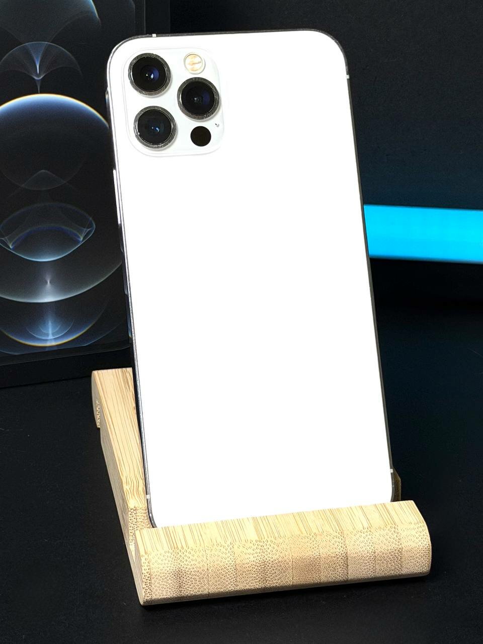 Смартфон Apple iPhone 12 Pro, 128 ГБ, nano-SIM + eSIM, белый