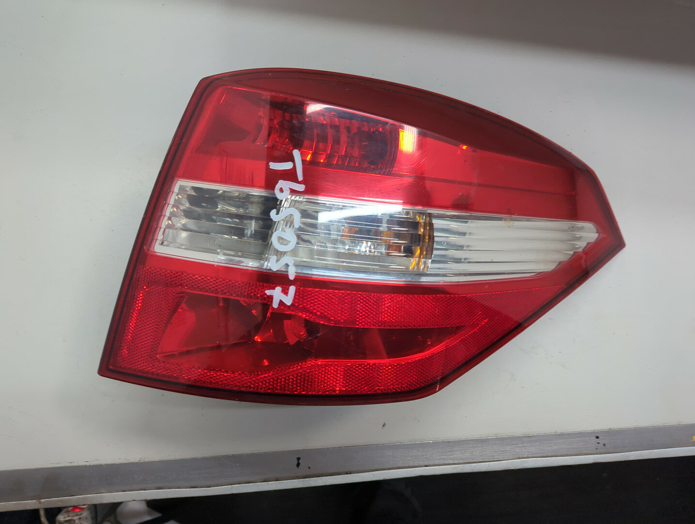 Фонарь (задний) правый Renault Laguna 3 Б/У