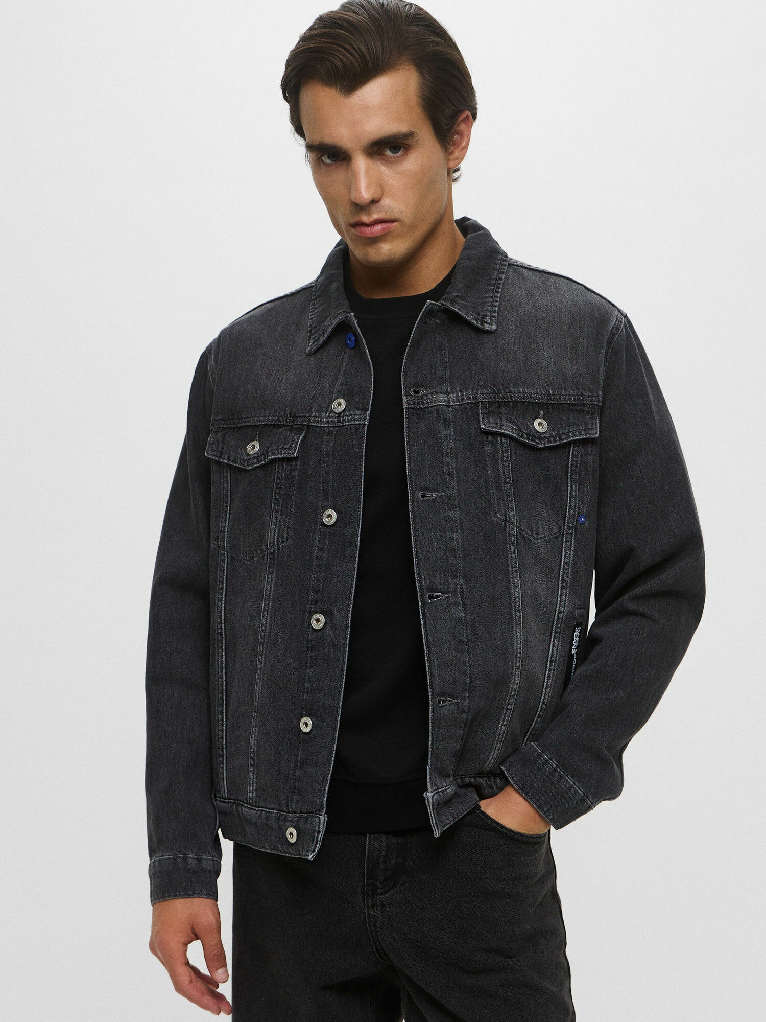 Куртка KARL LAGERFELD JEANS, размер M, серый