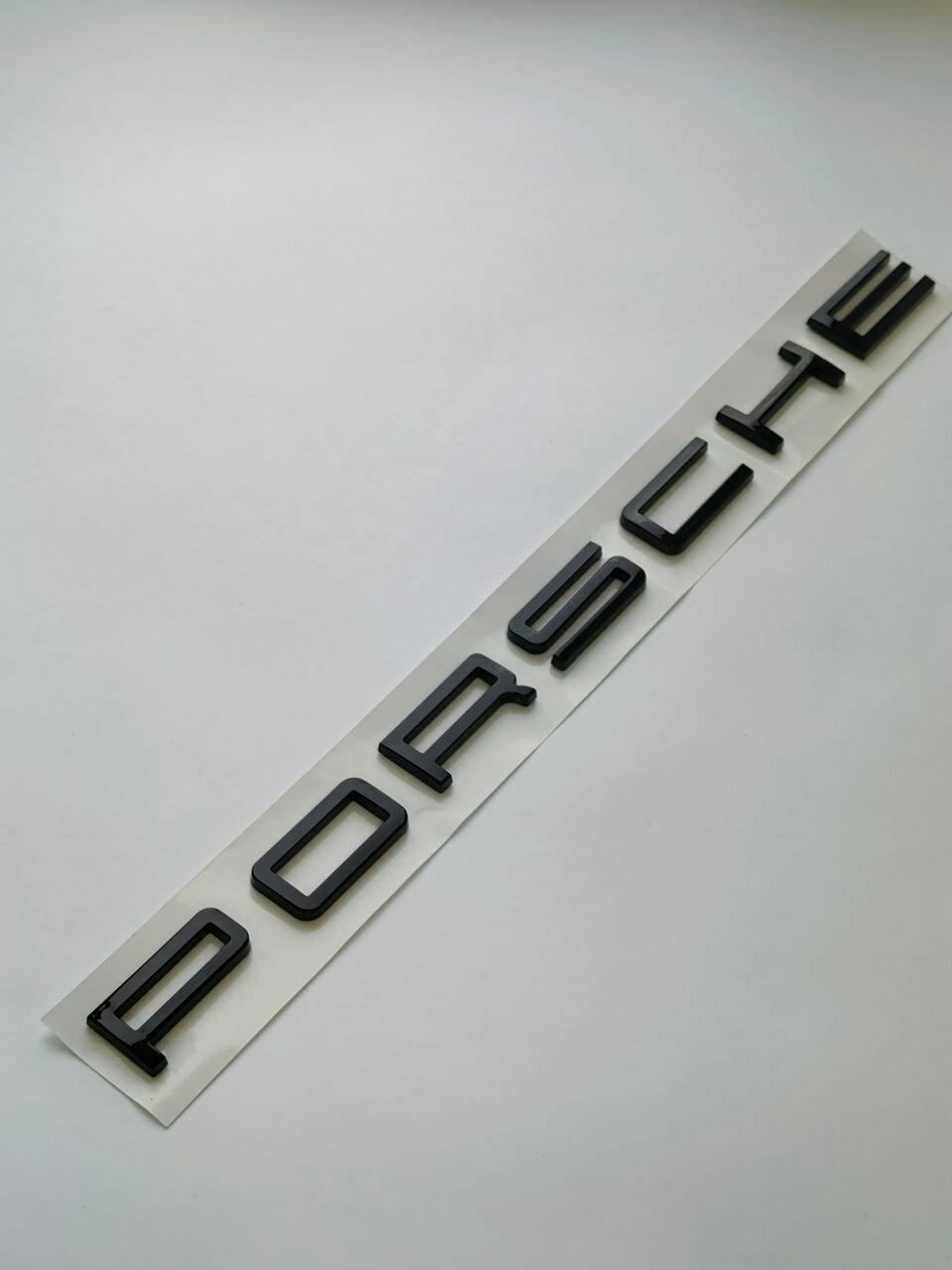 Надпись Porsche 530*21 мм шильдик эмблема Porsche Порш логотип