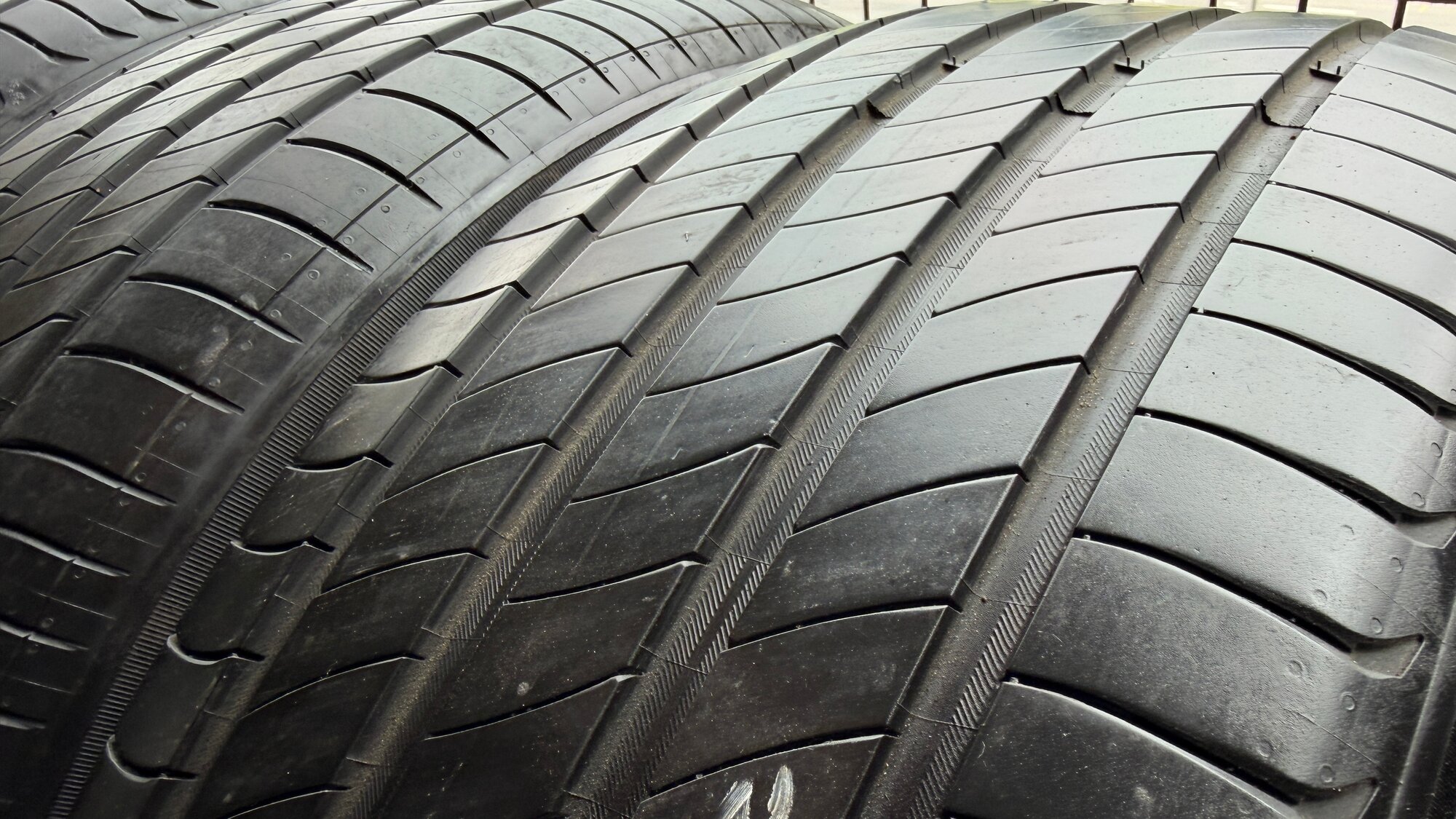 Michelin E-Primacy 255/45 R20 101V — фото 1