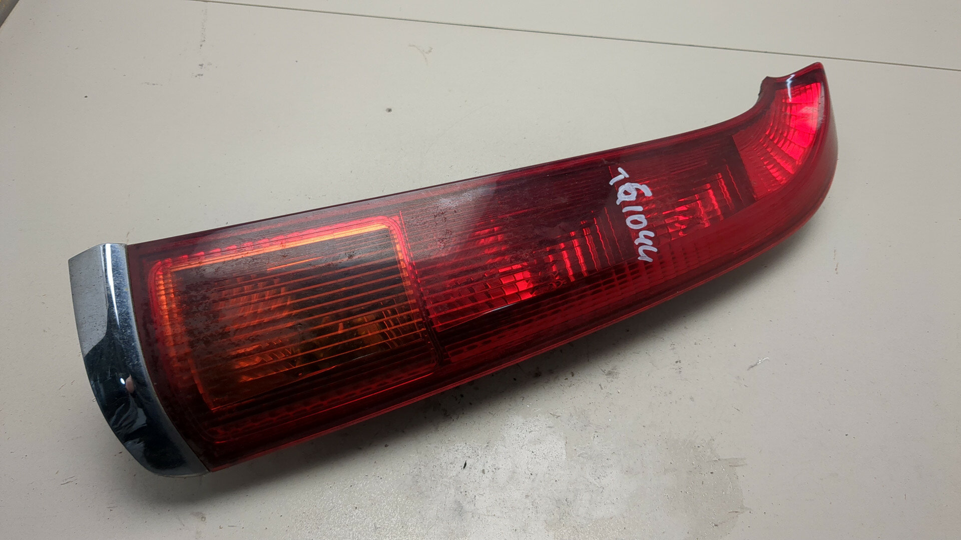 Фонарь (задний) правый Honda Stream Б/У