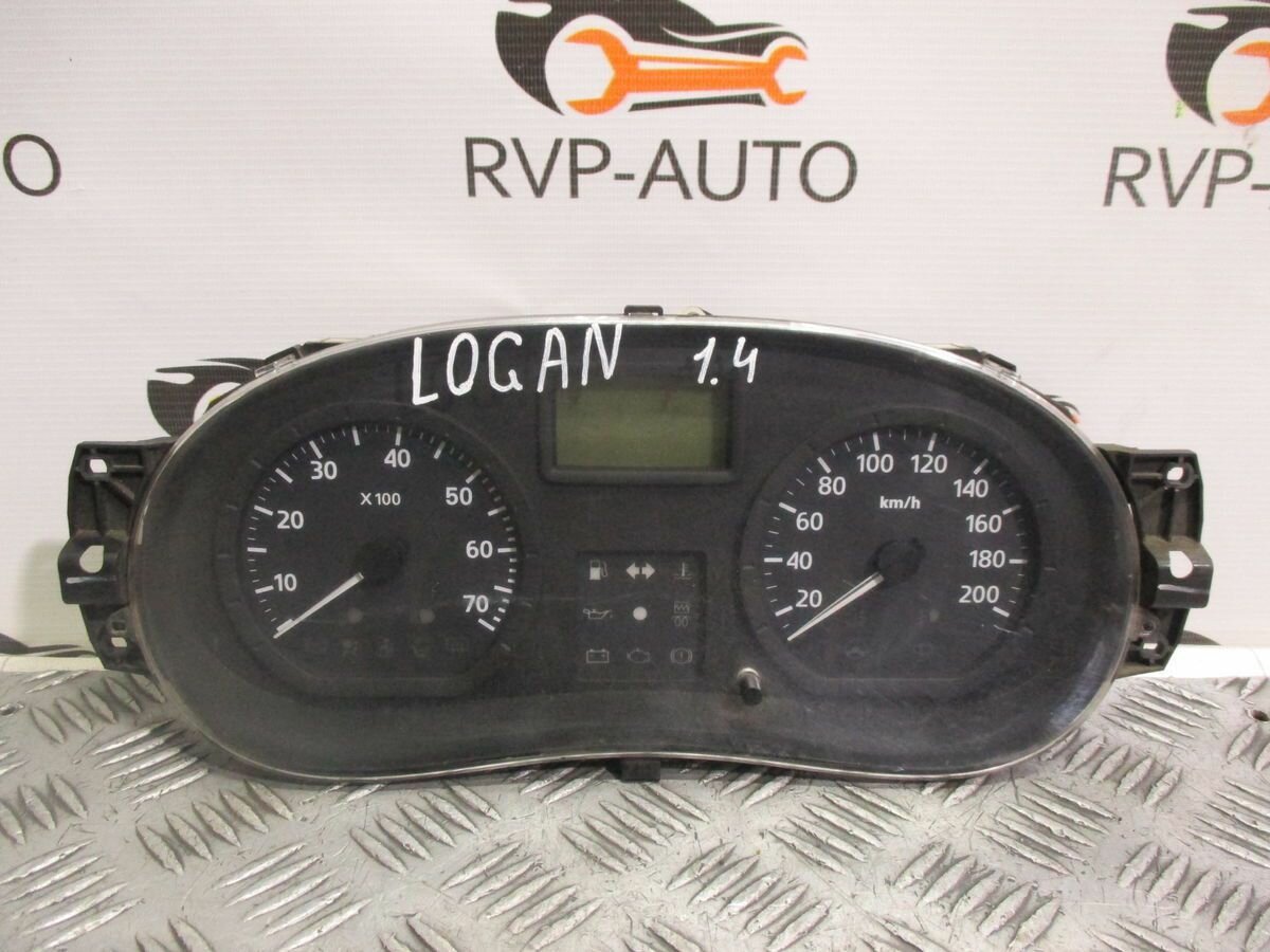Панель приборов Renault Logan МКПП 2005-2014