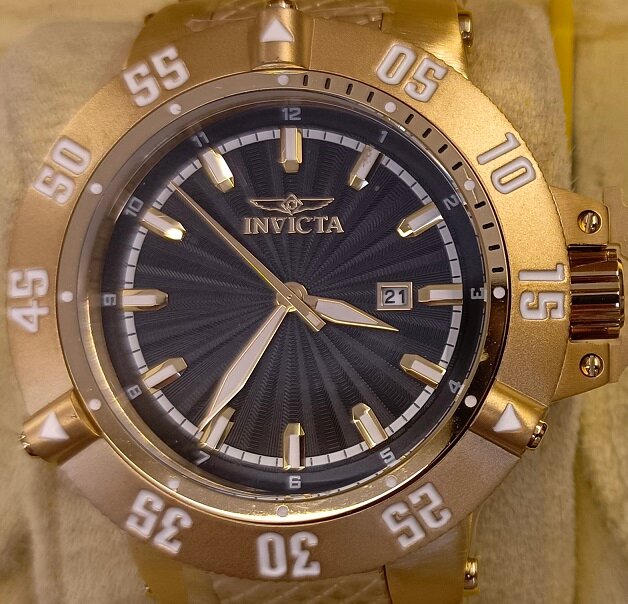 Наручные часы INVICTA, золотистый — фото 1