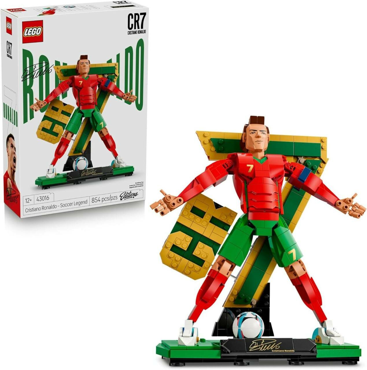 Конструктор LEGO Editions Криштиано Роналду - легенда футбола 43016, 854 детали, от 12 лет