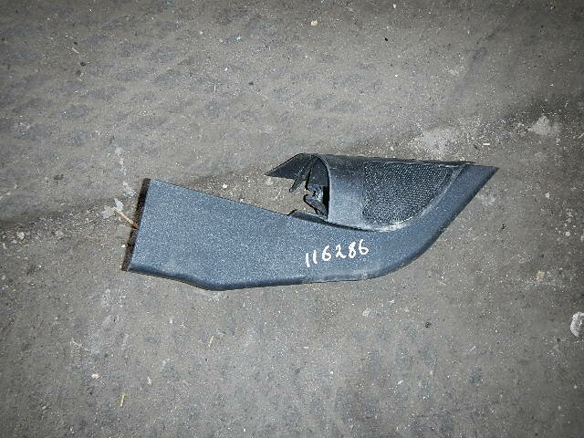 Б/У Уголок двери передней левой (внутренний), Ford (Форд)-FOCUS 2 (05-08) FORD FOCUS 2 (05-08) с разбора хэтч царапины 11...