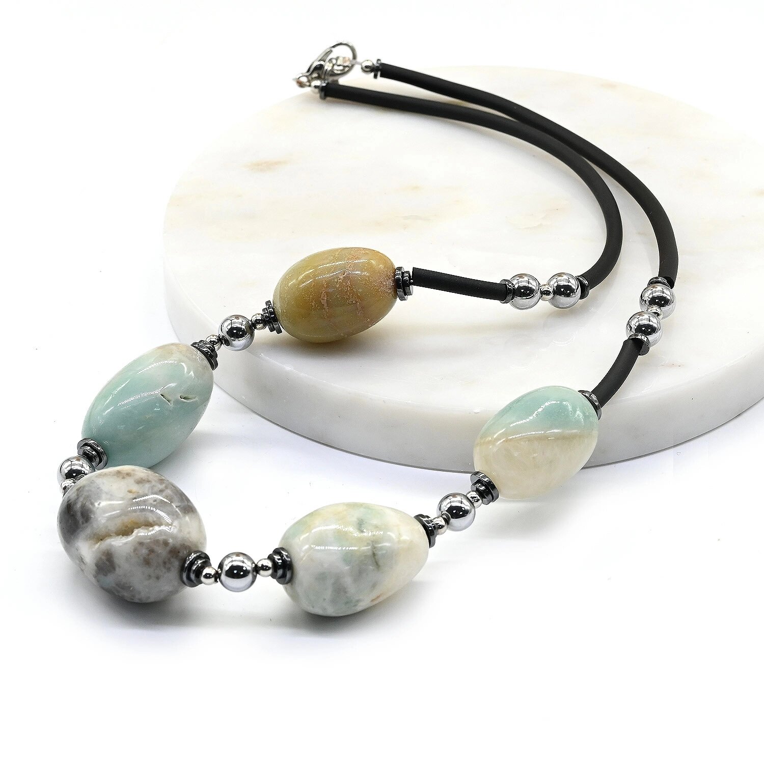 Колье, амазонит