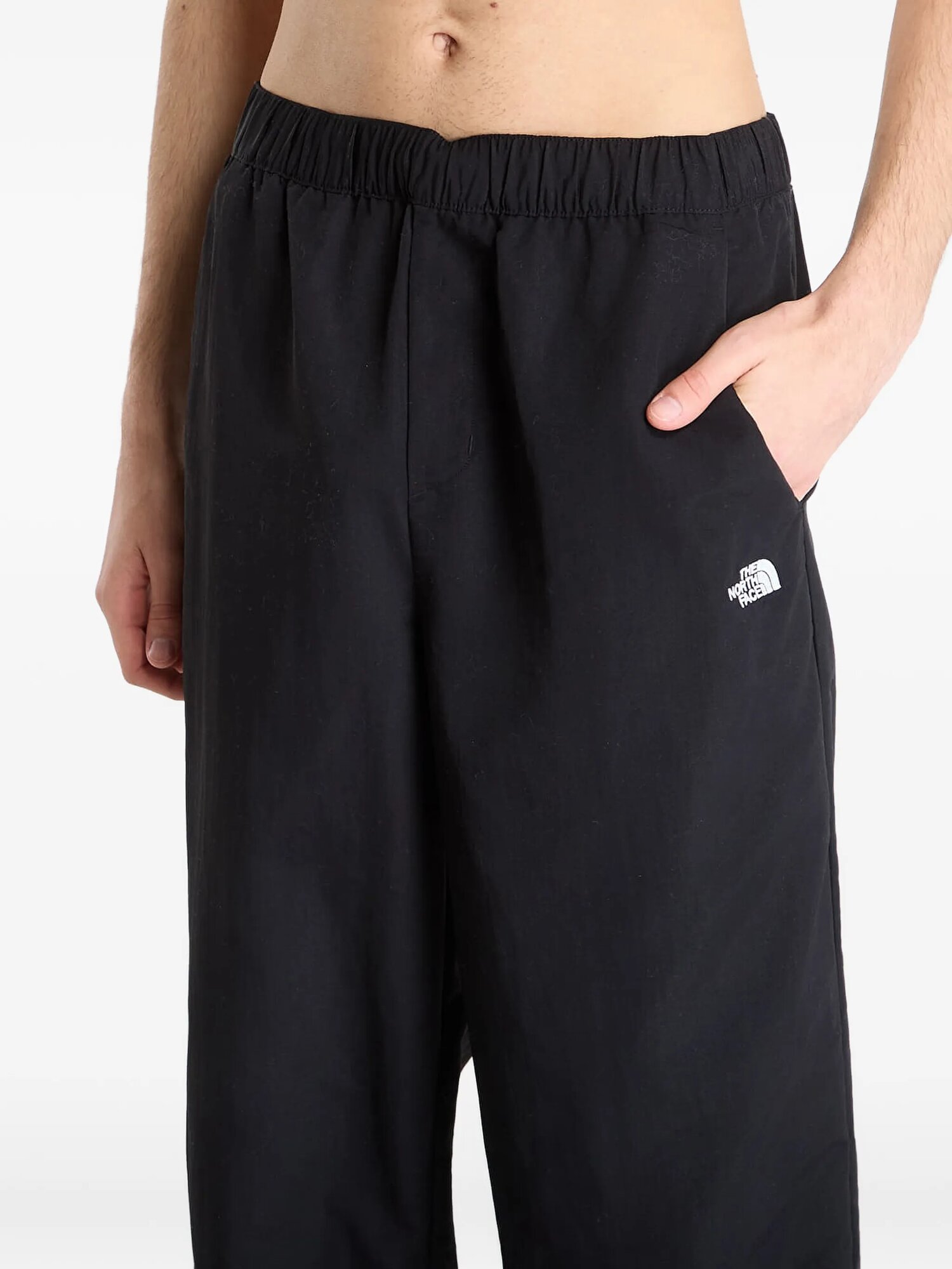 Брюки The North Face Easy Wind trousers, размер L, black/black — фото 1