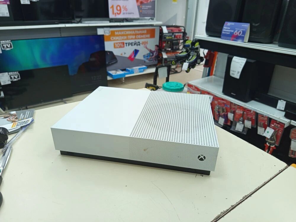 Игровая приставка Xbox One S Digital Edition 1TB