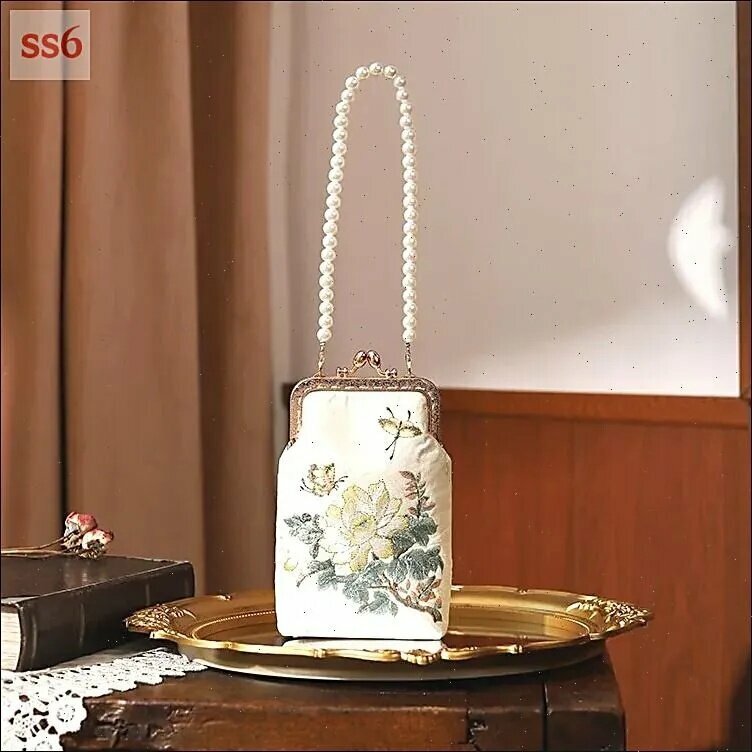 Сумка ридикюль, клатч