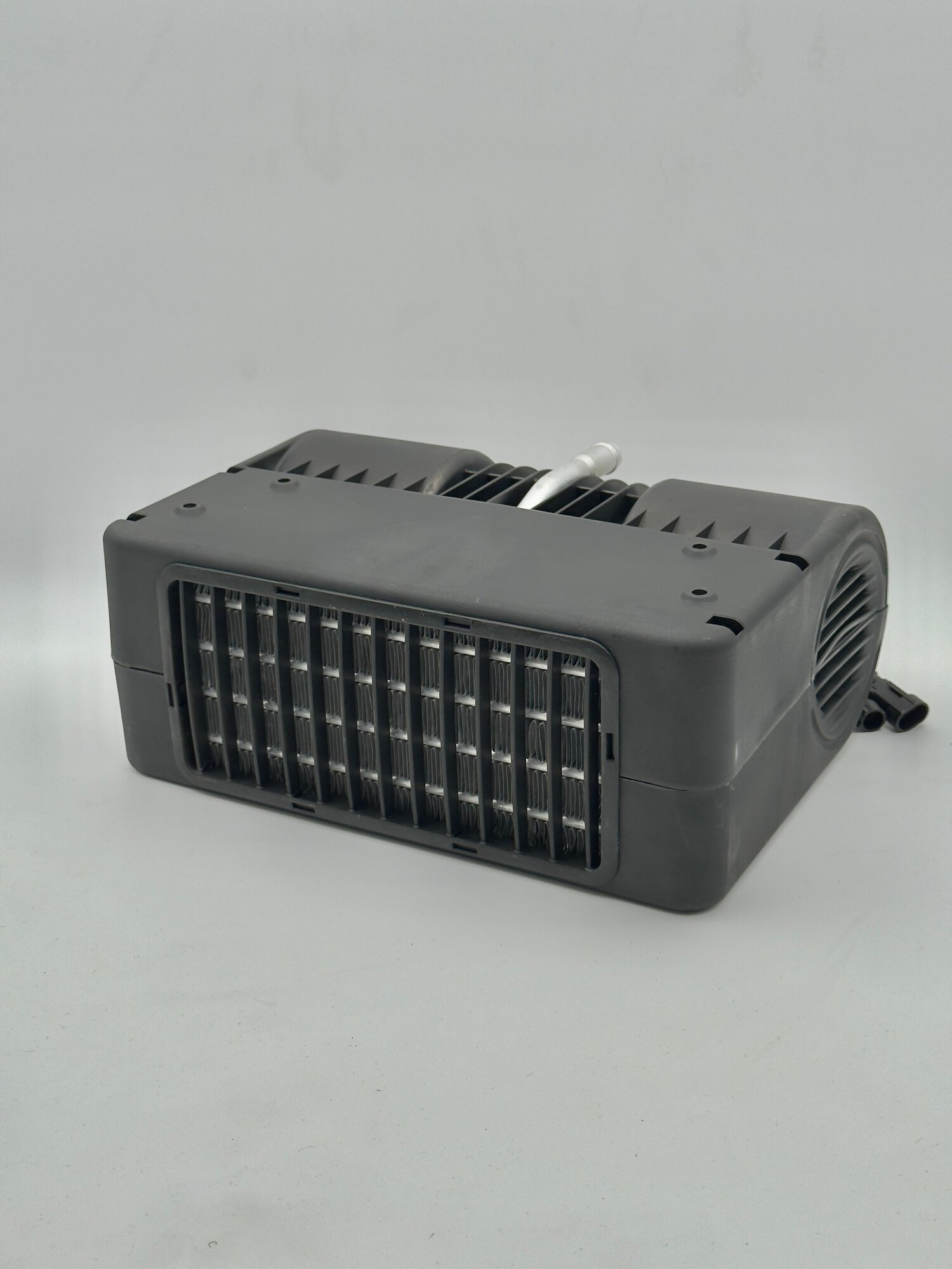 Отопитель салона ZENITH 8000 24V дополнительный 293310011412