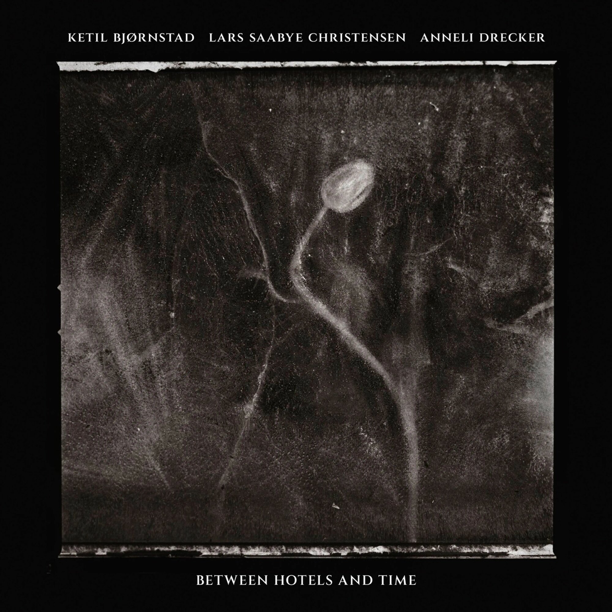 CD диск Ketil Bjornstad, Lars Saabye Christensen, Anneli Drecker - Between Hotels And Time (CD) 2023