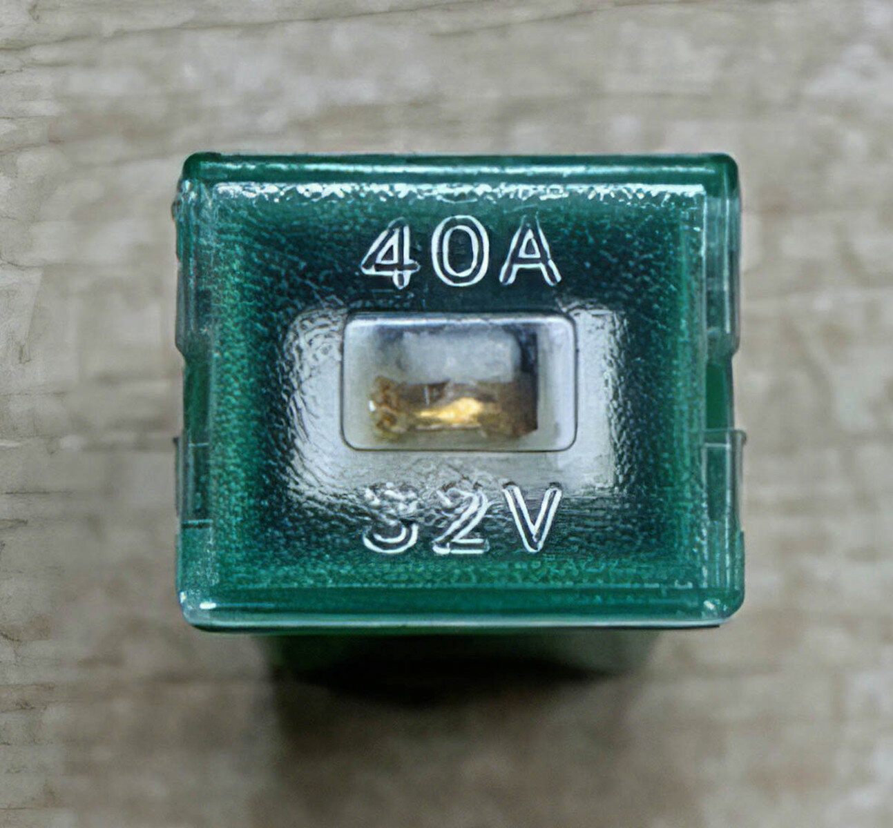 Предохранитель 40A NORD YADA 10x12 мм