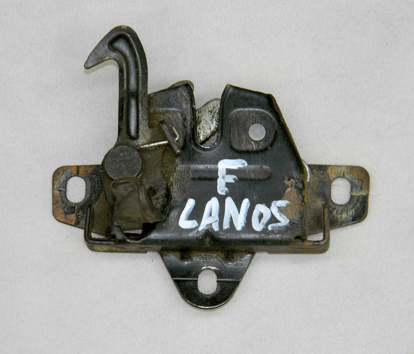 Замок капота Chevrolet Lanos