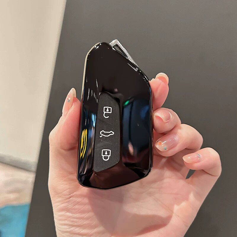 Чехол для брелока Volkswagen Golf 8 в черном цвете с одиночным корпусом, прочный высококачественный материал