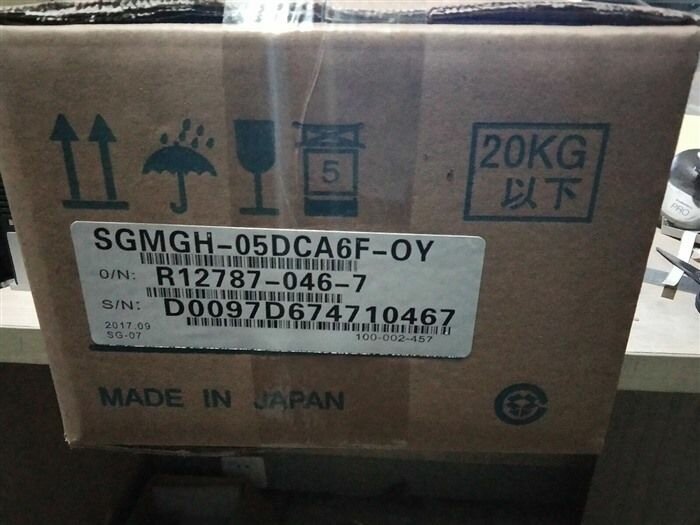 Модуль YASKAWA SGMGH-05DCA6F-OY SERVO MOTOR SGMGH05DCA6FOY EXPEDITED