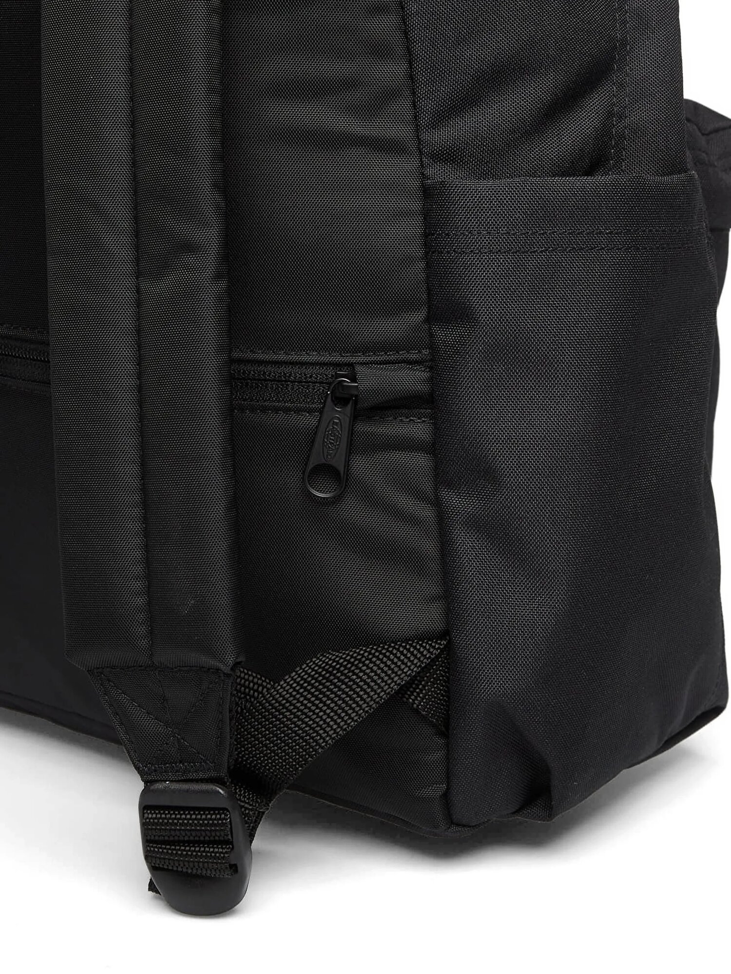Сумка EASTPAK Day Pak'r Keith Haring — фото 1