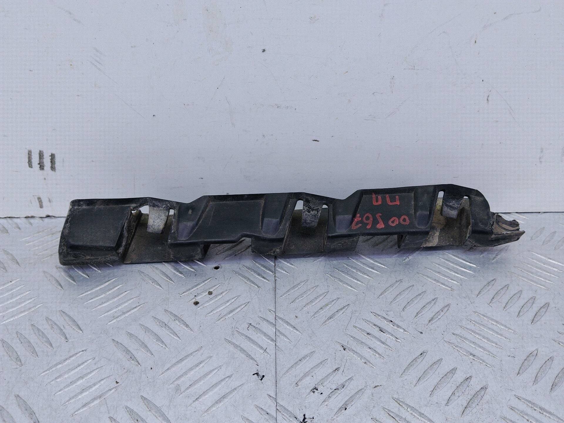 Кронштейн крыла передний правый Citroen C4 1 LC (2004 - 2014) 9652507280