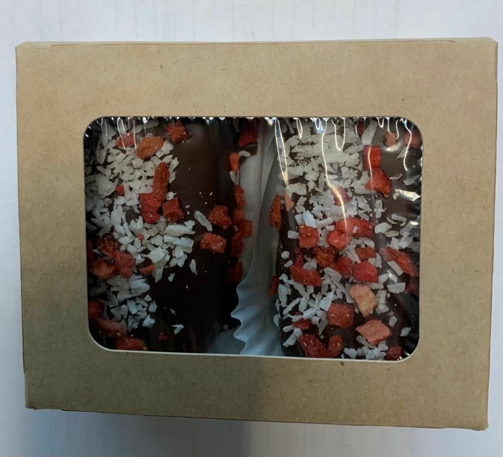 Батончики шоколадные с кокосом и сублимированной клубникой Фабрика Ульянова, 100г