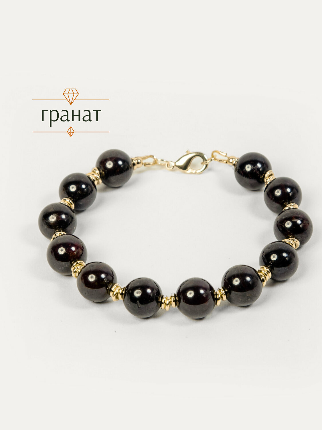 Браслет-нить, гранат