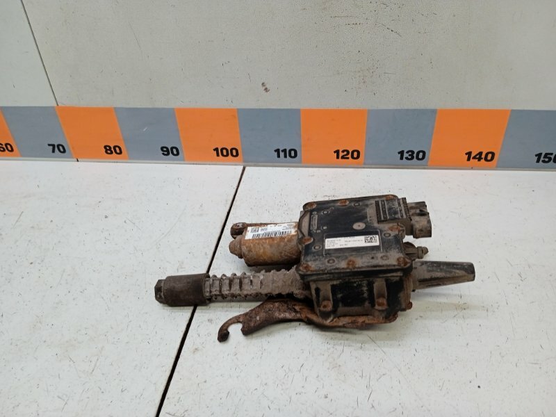 Б/У Опель Астра J Моторчик стояночного тормоза Opel Astra 2010 J 216596 OPEL арт. 13334738