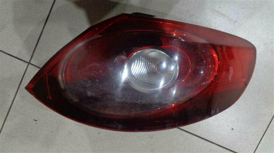 Фонарь задний наружный правый от Volkswagen Passat CC 2008-2016
