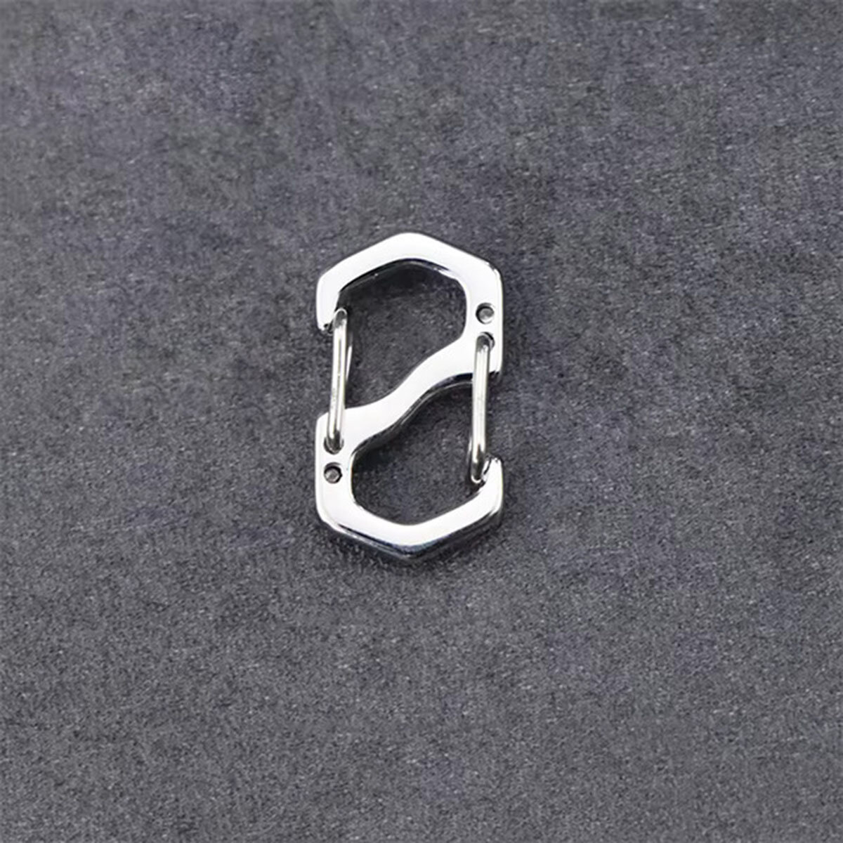 Брелок-карабин