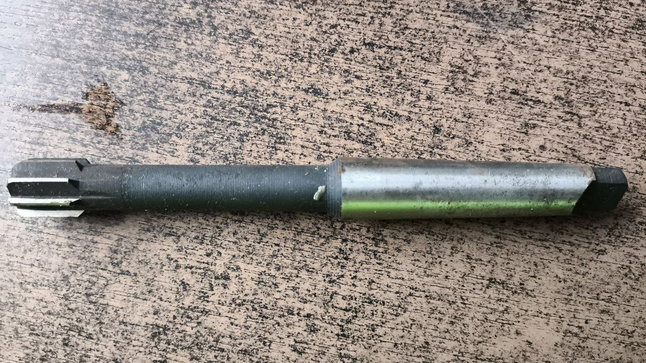 Развертка d 17,0 №7 ц/х машинная цельная Р18 с припуском под доводку /СССР