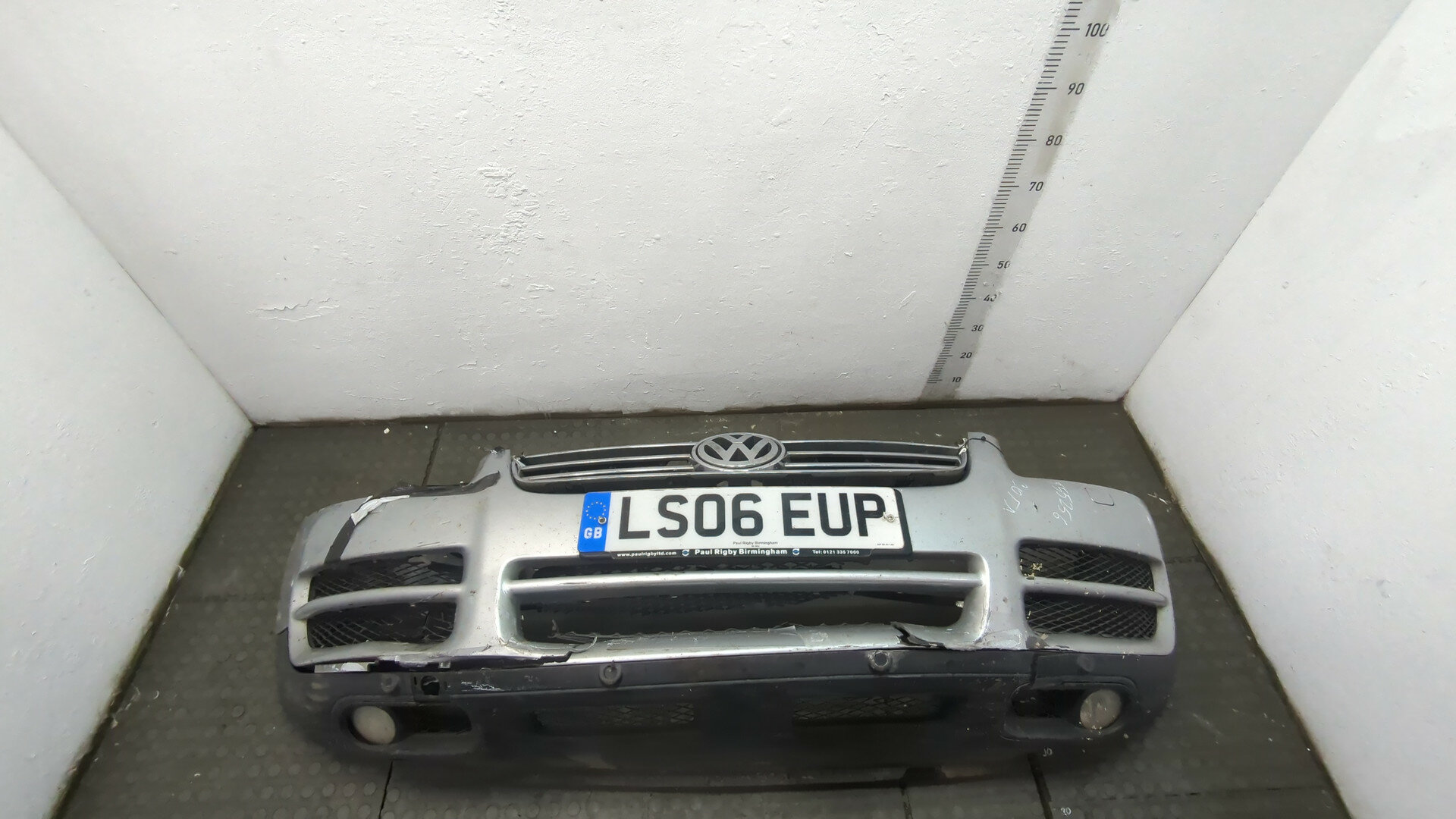 Бампер передний Volkswagen Touareg Б/У