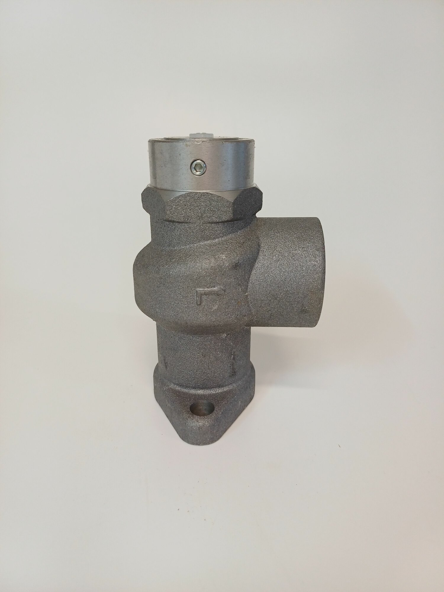 Клапан минимального давления MPV-25 для китайского винтового компрессора (соединение фланец-резьба)