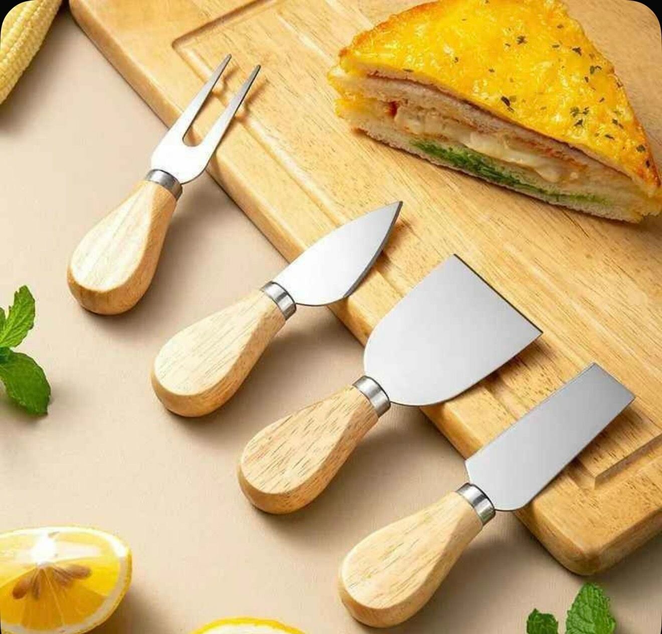 Набор ножей для сыра и масла