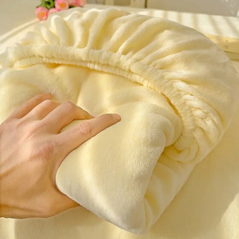 Простыня на резинке Bedsheet, Полиэстер, 150x200 см