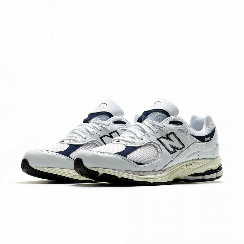 Кроссовки New Balance 2002R