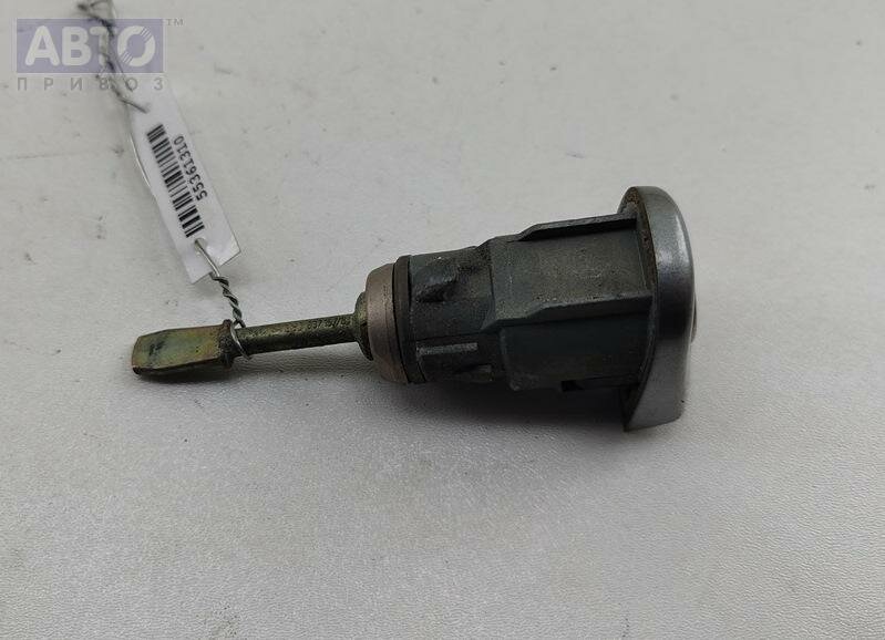 Личинка замка Volkswagen Passat B5+ (GP)