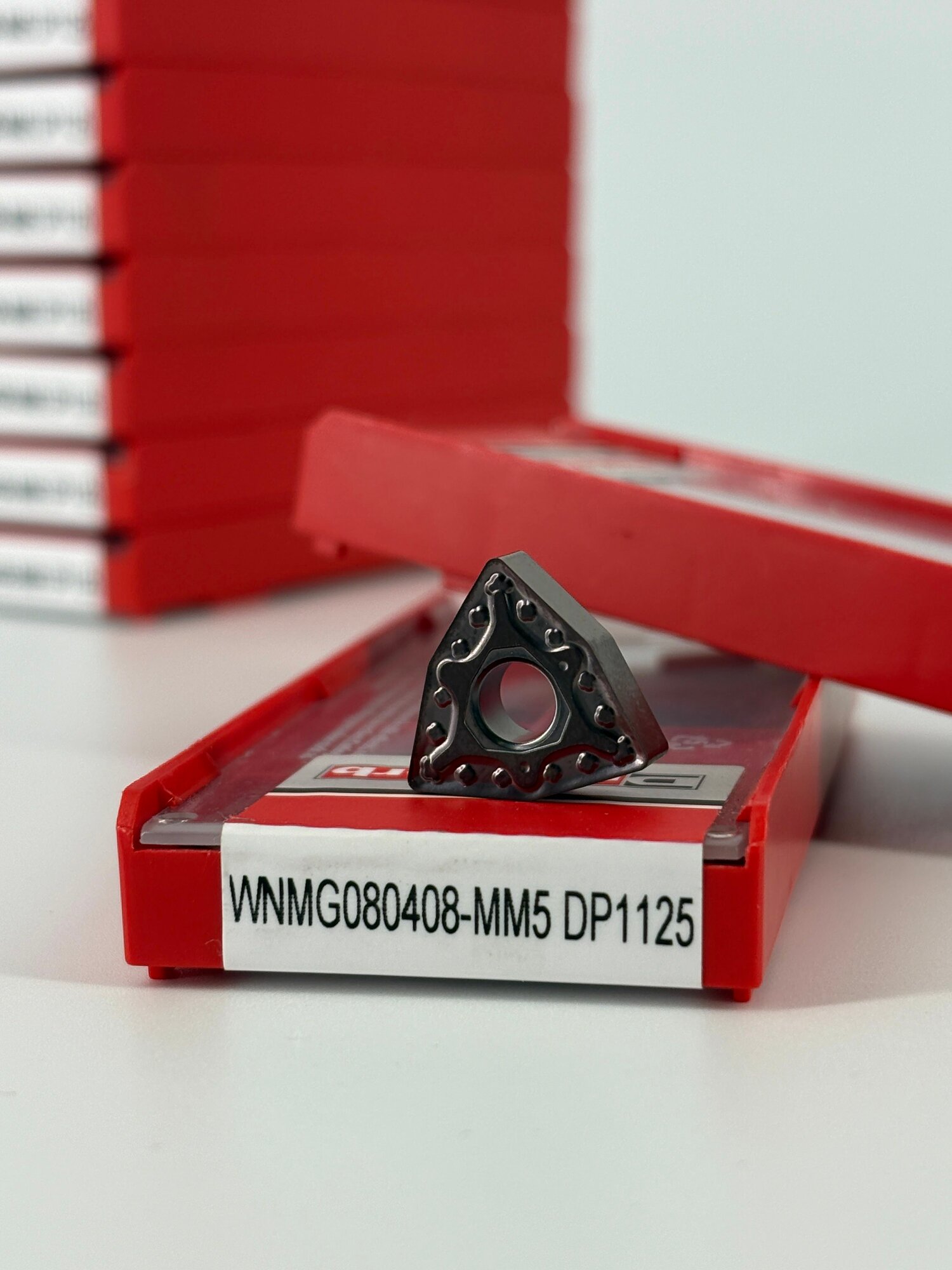 Сменная твердосплавная пластина для токарной обработки Dnrecerb WNMG080408-MM5 DP1125