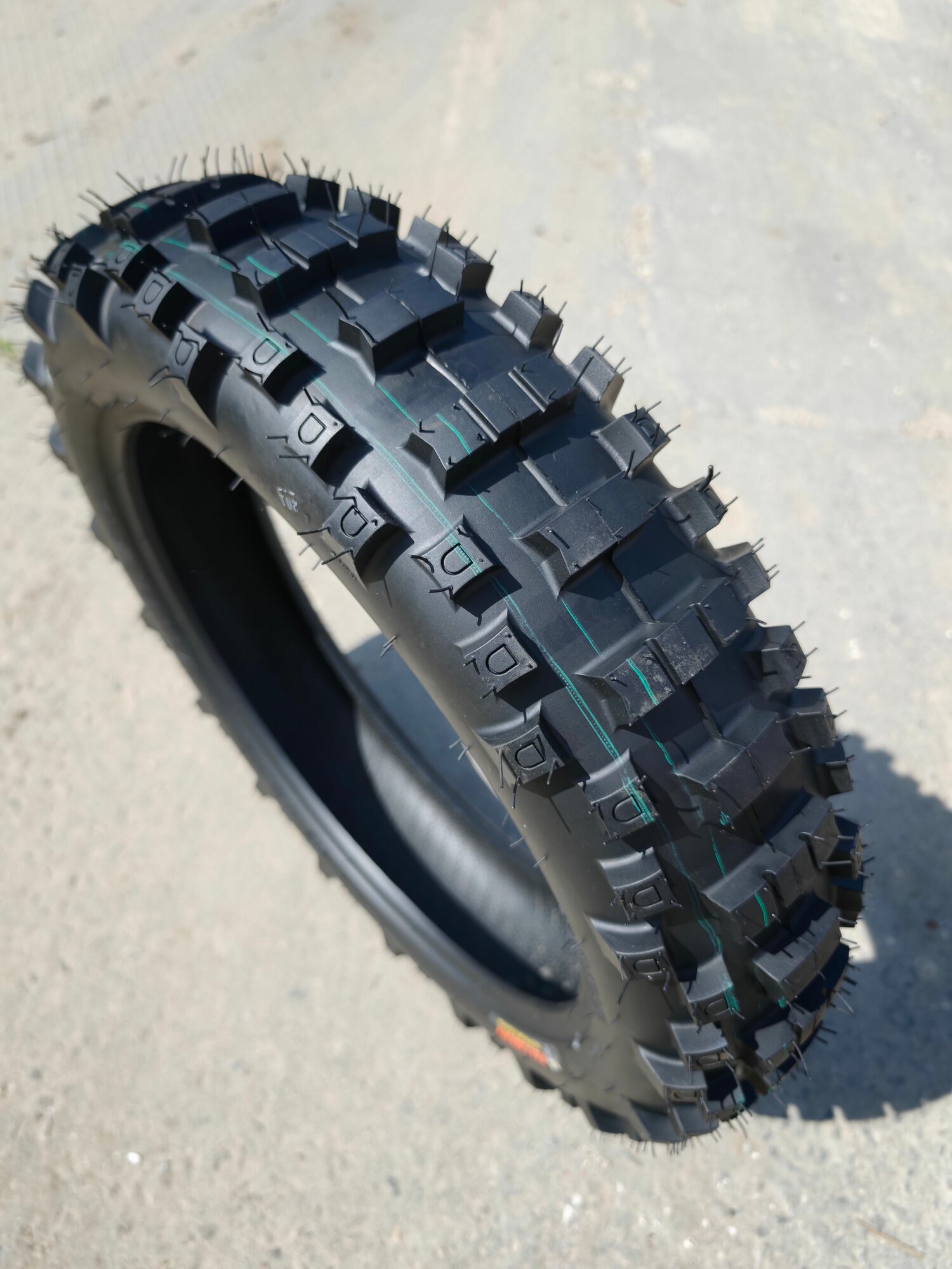 Покрышка RACING FALLBERY 140-80/18